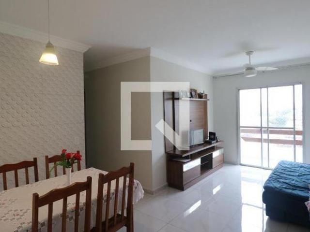 Apartamento à Venda Centro, 3 Quartos, 87 m2