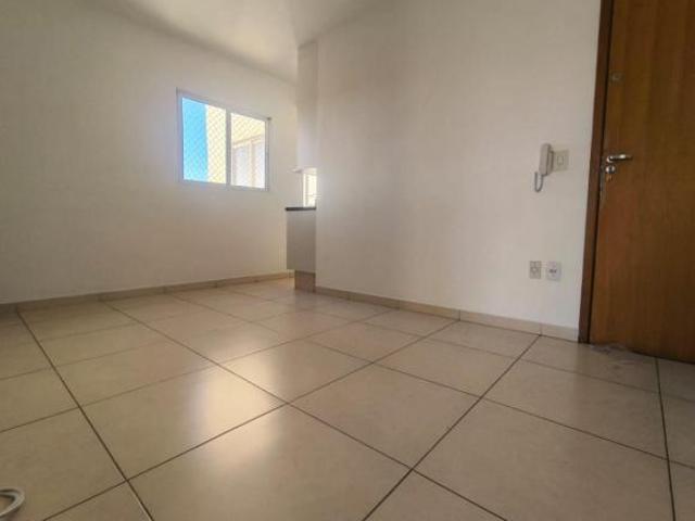 APARTAMENTO À VENDA | CENTRO DE BRAGANÇA PAULISTA/SP
