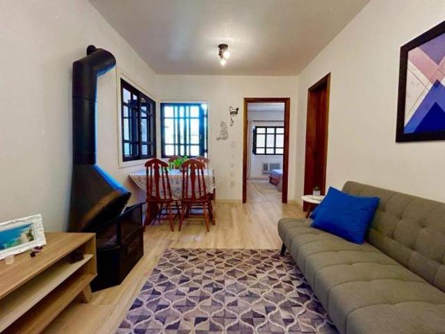 APARTAMENTO À VENDA CENTRO DE CANELA RS