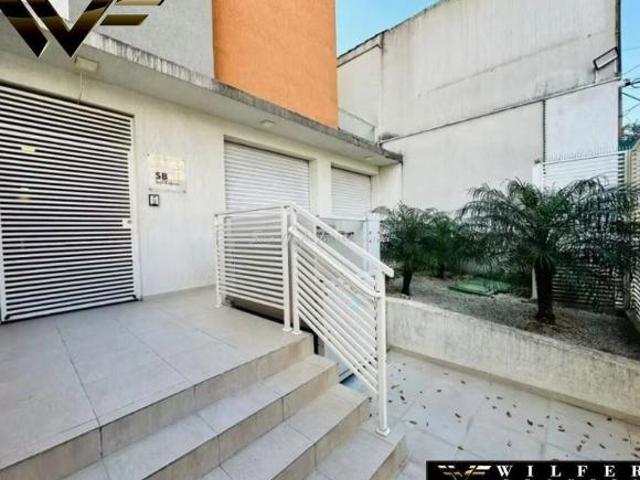 APARTAMENTO À VENDA – CENTRO DE CURITIBA
