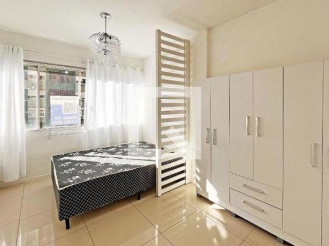Apartamento à Venda Centro Histórico, 1 Quarto, 22 m² Porto Alegre