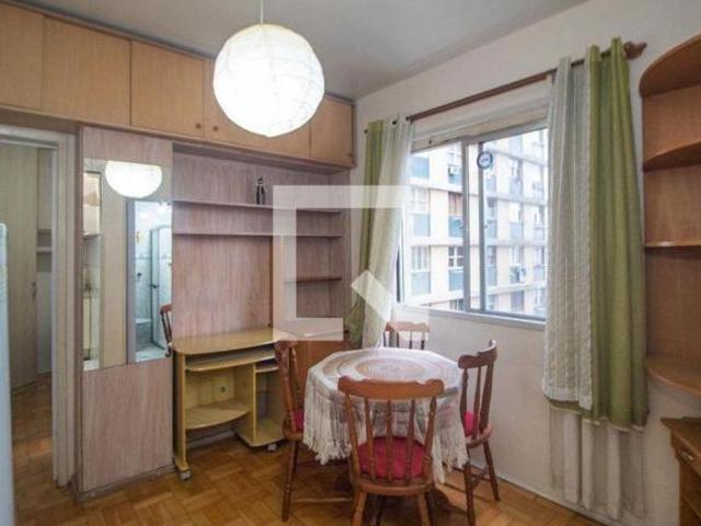 Apartamento à Venda Centro Histórico, 1 Quarto, 25 m² Porto Alegre