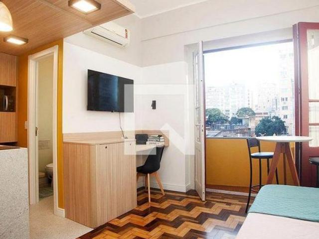 Apartamento à Venda Centro Histórico, 1 Quarto, 25 m² Porto Alegre
