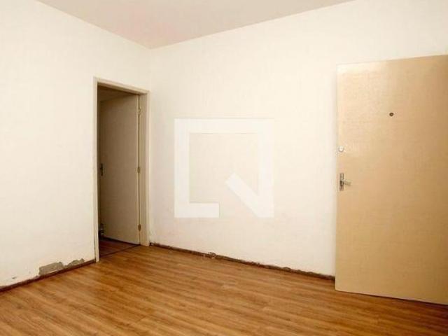Apartamento à Venda Centro Histórico, 1 Quarto, 28 m² Porto Alegre