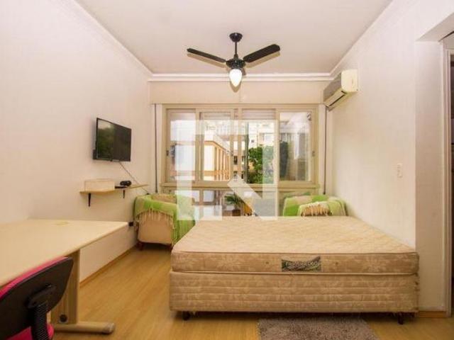 Apartamento à Venda Centro Histórico, 1 Quarto, 30 m² Porto Alegre