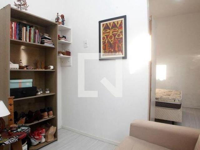 Apartamento à Venda Centro Histórico, 1 Quarto, 31 m² Porto Alegre