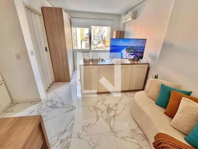 Apartamento à Venda Centro Histórico, 1 Quarto, 32 m² Porto Alegre