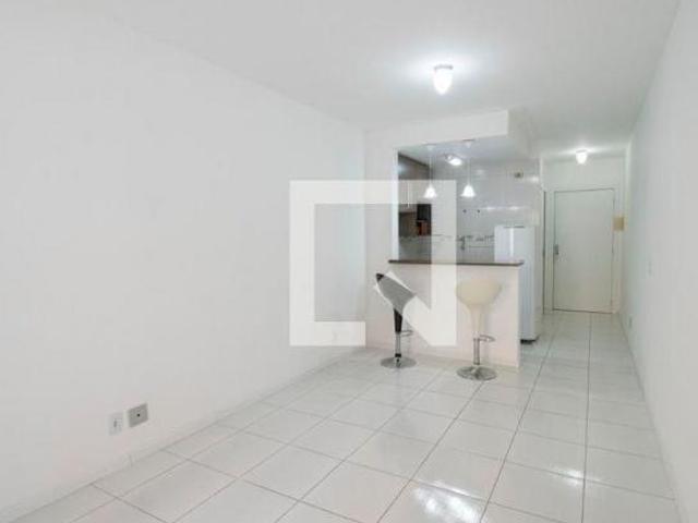 Apartamento à Venda Centro Histórico, 1 Quarto, 32 m² Porto Alegre