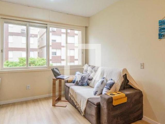 Apartamento à Venda Centro Histórico, 1 Quarto, 33 m² Porto Alegre