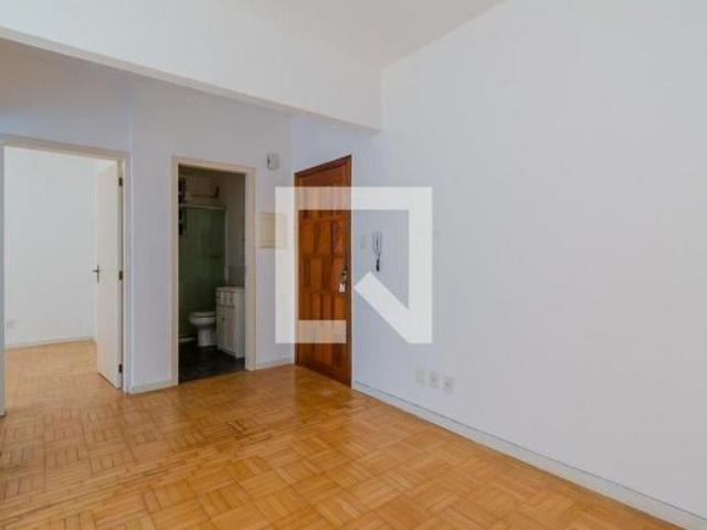 Apartamento à Venda Centro Histórico, 1 Quarto, 40 m² Porto Alegre