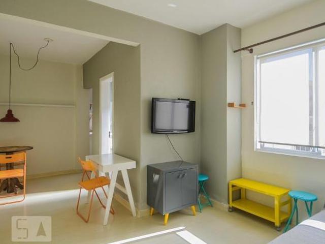 Apartamento à Venda Centro Histórico, 1 Quarto, 40 m² Porto Alegre