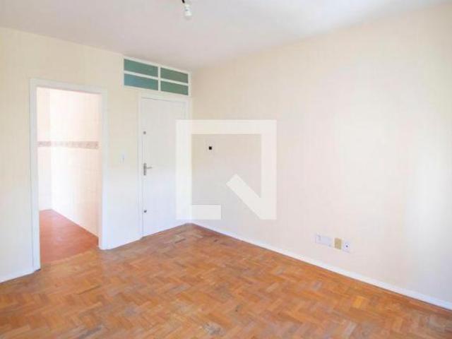 Apartamento à Venda Centro Histórico, 1 Quarto, 45 m² Porto Alegre