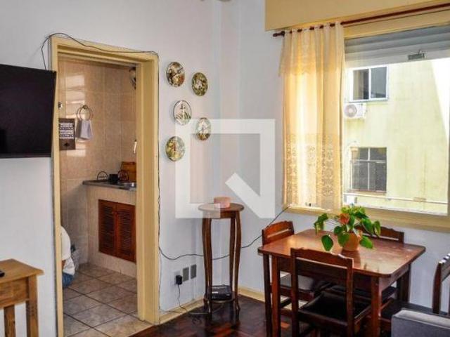 Apartamento à Venda Centro Histórico, 1 Quarto, 45 m² Porto Alegre
