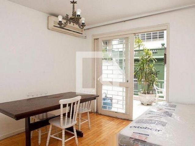 Apartamento à Venda Centro Histórico, 1 Quarto, 72 m² Porto Alegre
