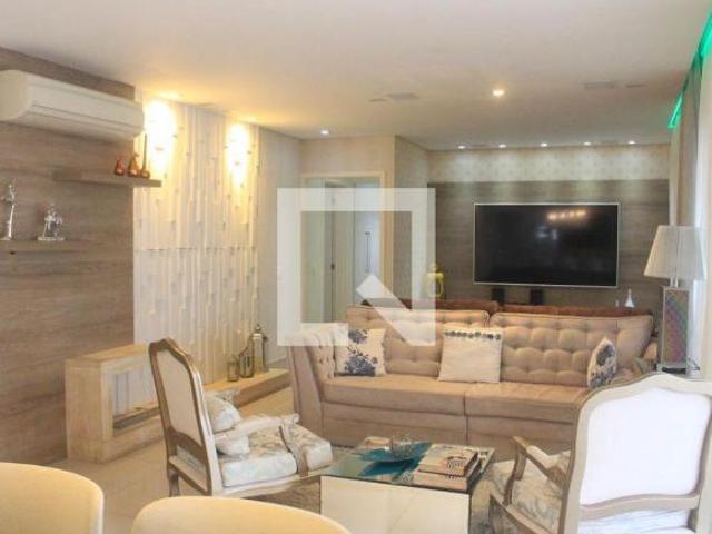 Apartamento à Venda Cerâmica, 3 Quartos, 179 m2