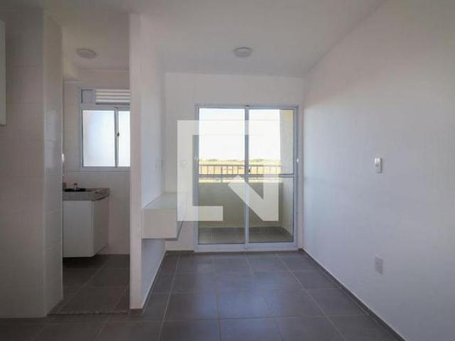 Apartamento à Venda Chácara Bela Vista, 2 Quartos, 44 m2