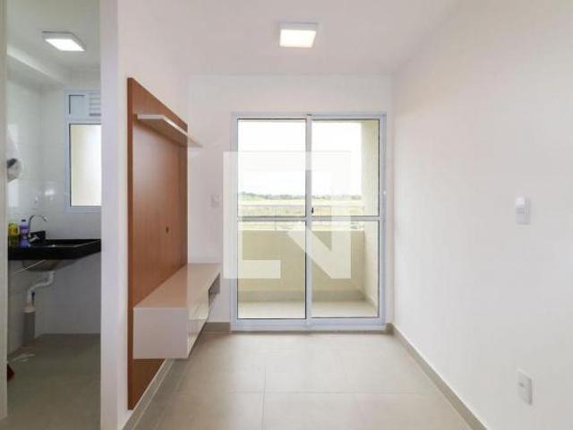 Apartamento à Venda Chácara Bela Vista, 2 Quartos, 50 m2