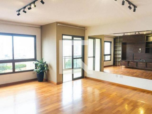 Apartamento à Venda Chácara Inglesa, 4 Quartos, 133 m2
