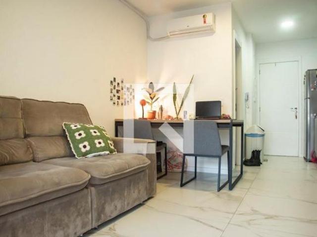 Apartamento à Venda Chácara Inglesa, 1 Quarto, 41 m2