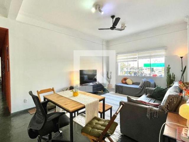 Apartamento à Venda Chácara Inglesa, 2 Quartos, 100 m2