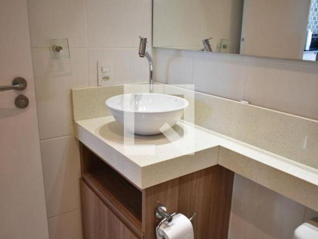 Apartamento à Venda Chácara Inglesa, 2 Quartos, 64 m2