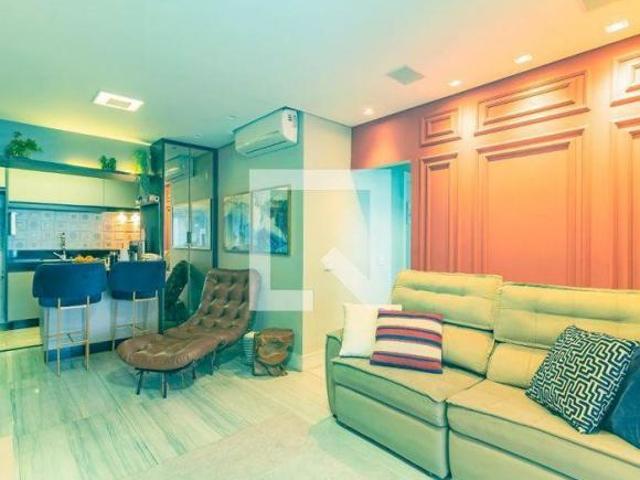 Apartamento à Venda Chácara Inglesa, 2 Quartos, 97 m2