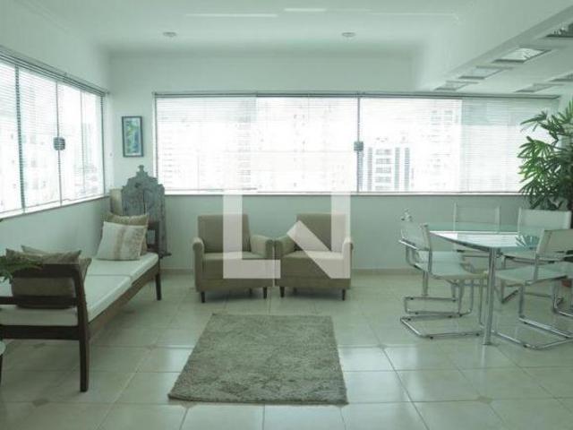 Apartamento à Venda Chácara Inglesa, 3 Quartos, 123 m2
