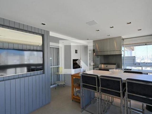 Apartamento à Venda Chácara Inglesa, 3 Quartos, 270 m2