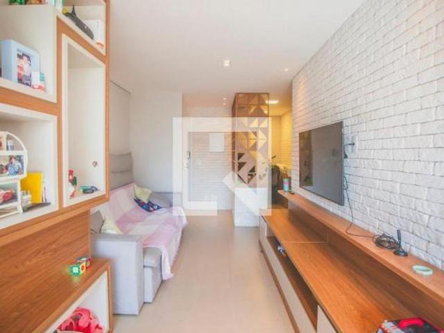 Apartamento à Venda Chácara Inglesa, 3 Quartos, 90 m2