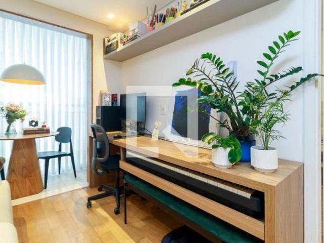 Apartamento à Venda Chácara Santo Antonio, 1 Quarto, 27 m2