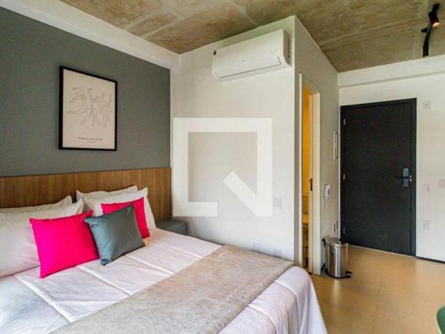 Apartamento à Venda Chácara Santo Antonio, 1 Quarto, 25 m2