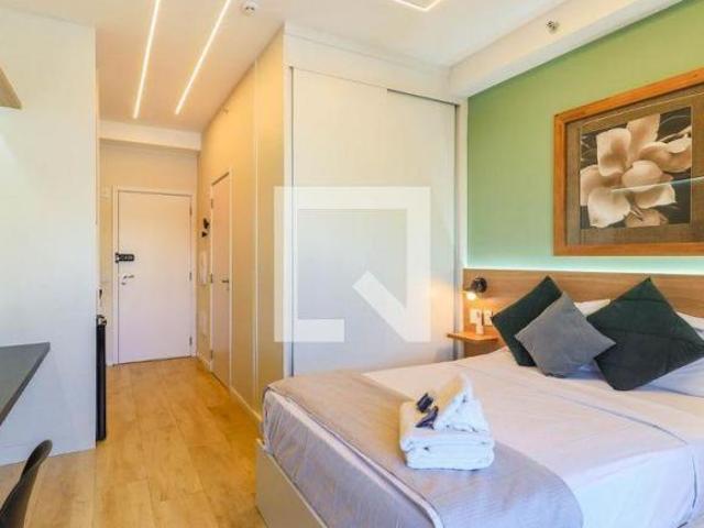 Apartamento à Venda Chácara Santo Antonio, 1 Quarto, 28 m² São Paulo