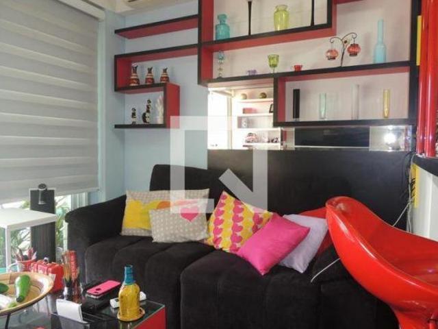 Apartamento à Venda Chácara Santo Antonio, 1 Quarto, 33 m2