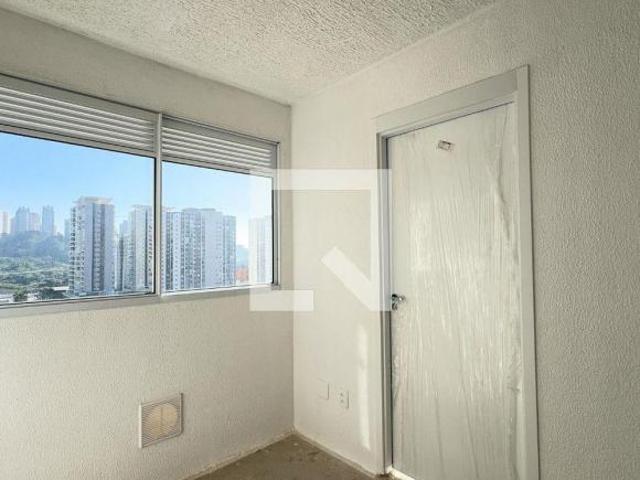 Apartamento à Venda Chácara Santo Antonio, 2 Quartos, 33 m2