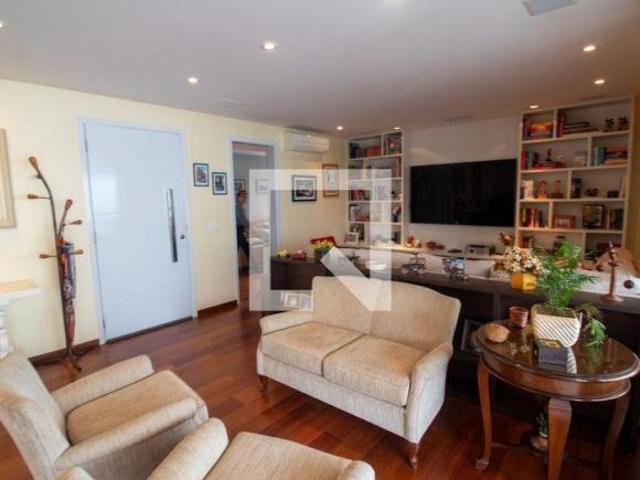 Apartamento à Venda Chácara Santo Antonio, 3 Quartos, 210 m² São Paulo