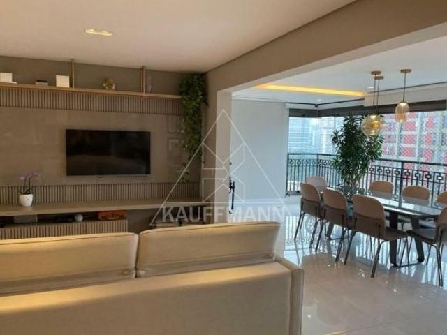 Apartamento à venda, Chácara Santo Antonio Santo Amaro, 3 quartos Suítes, varanda gourmet