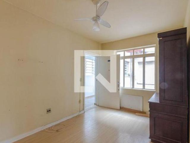 Apartamento à Venda Cidade Baixa, 2 Quartos, 56 m² Porto Alegre