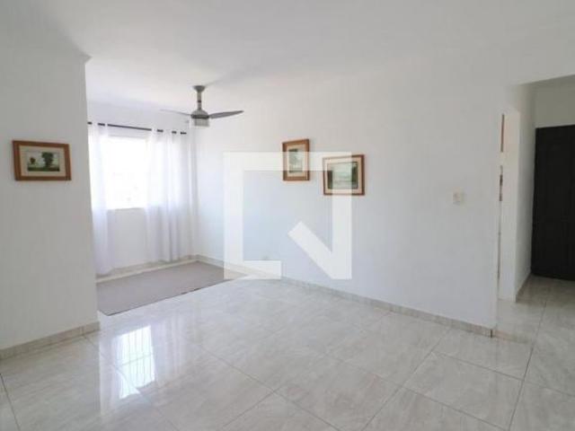 Apartamento à Venda Cidade das Flores, 2 Quartos, 63 m2