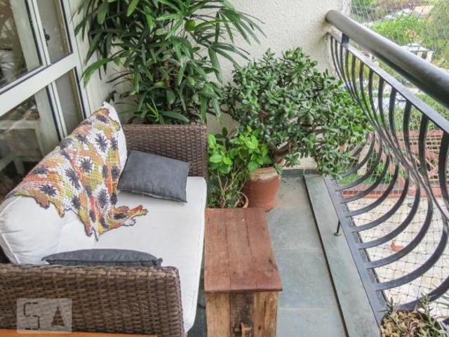 Apartamento à Venda Cidade São Francisco, 3 Quartos, 105 m2