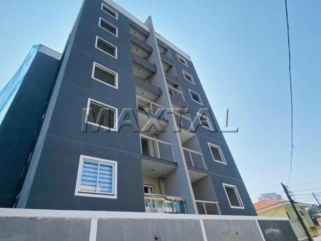 Apartamento à venda com 43m², no Tucuruvi. Com 2 dormitórios, sala, cozinha, varanda e 1 vaga