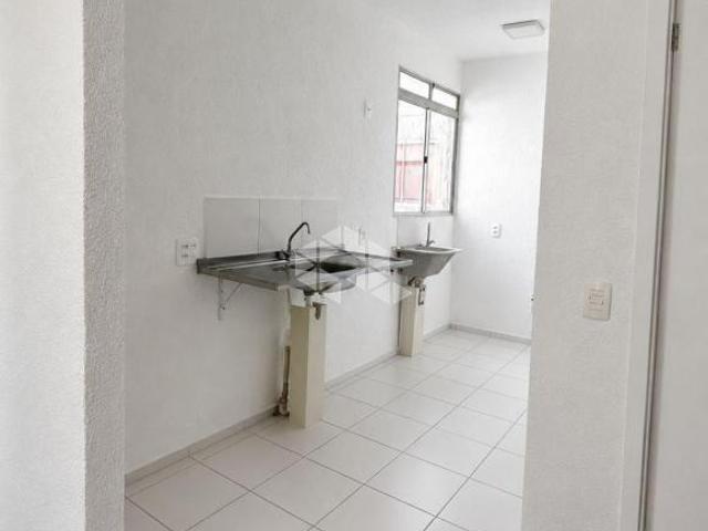 Apartamento à venda com 40m², 2 dormitórios e vaga rotativa por R$ 152.000,00 no bairro Sarandi Po