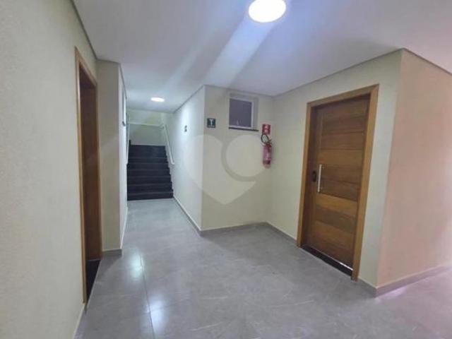 Apartamento a venda com 41m2 bem localizado no bairro do Tucuruvi
