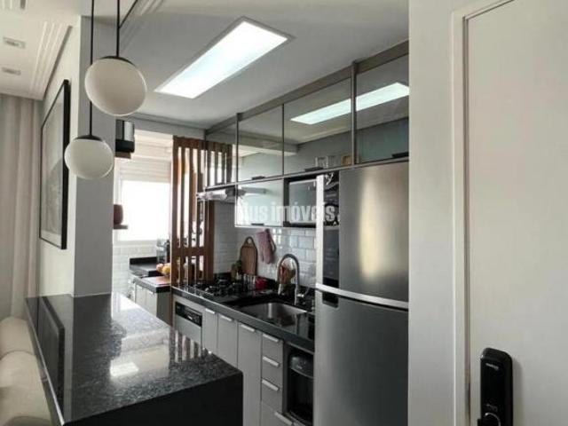 Apartamento à venda com 42m², 1 quarto e 1 vaga
