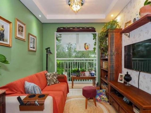 Apartamento à venda com 47m², 2 quartos e 1 vaga.