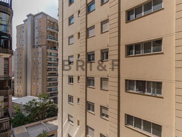 Apartamento a venda com 44m², 1 dormitório e 1 vaga na vila olímpia