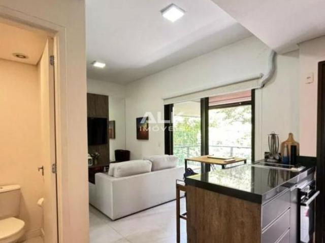 Apartamento à venda com 49m², 1 suíte e 1 vaga