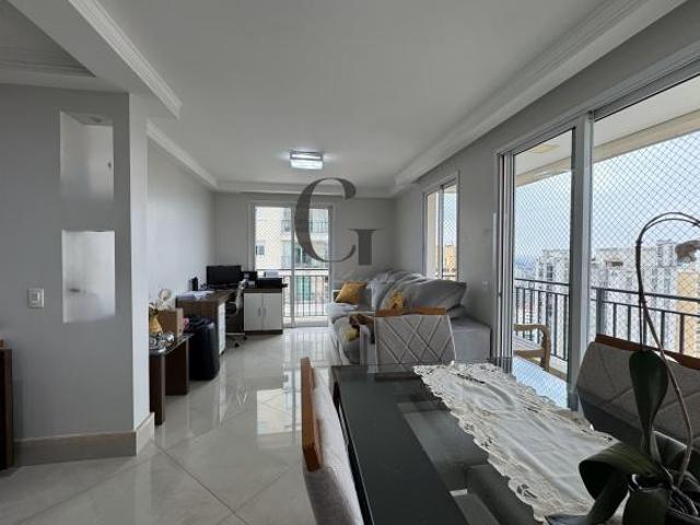 Apartamento à venda com 4 dormitórios e 2 vagas na Água Fria