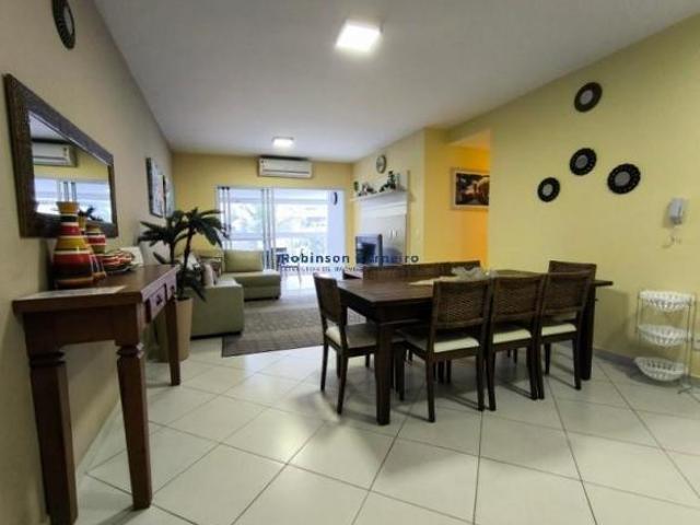 Apartamento à venda com 4 dormitórios e excelente localização na Riviera
