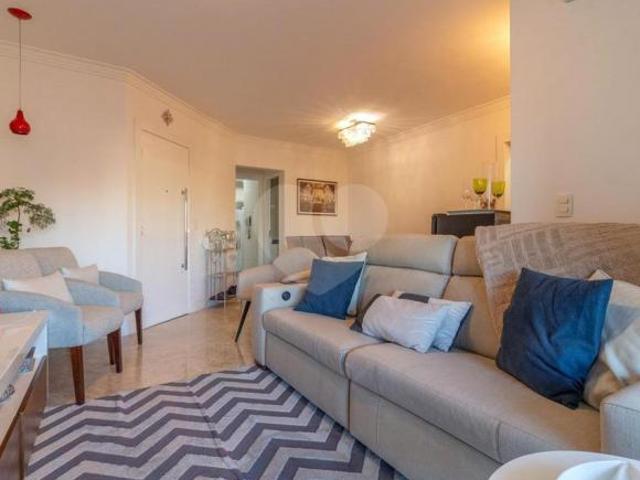 Apartamento a venda com 4 dormitórios em Santana