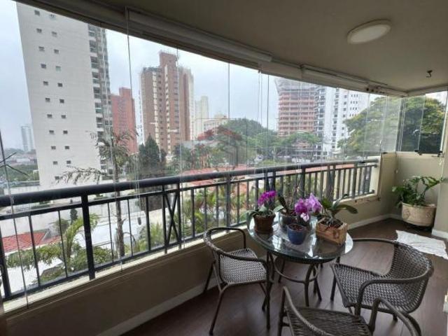 Apartamento à venda com 4 dormitórios, 3 vagas